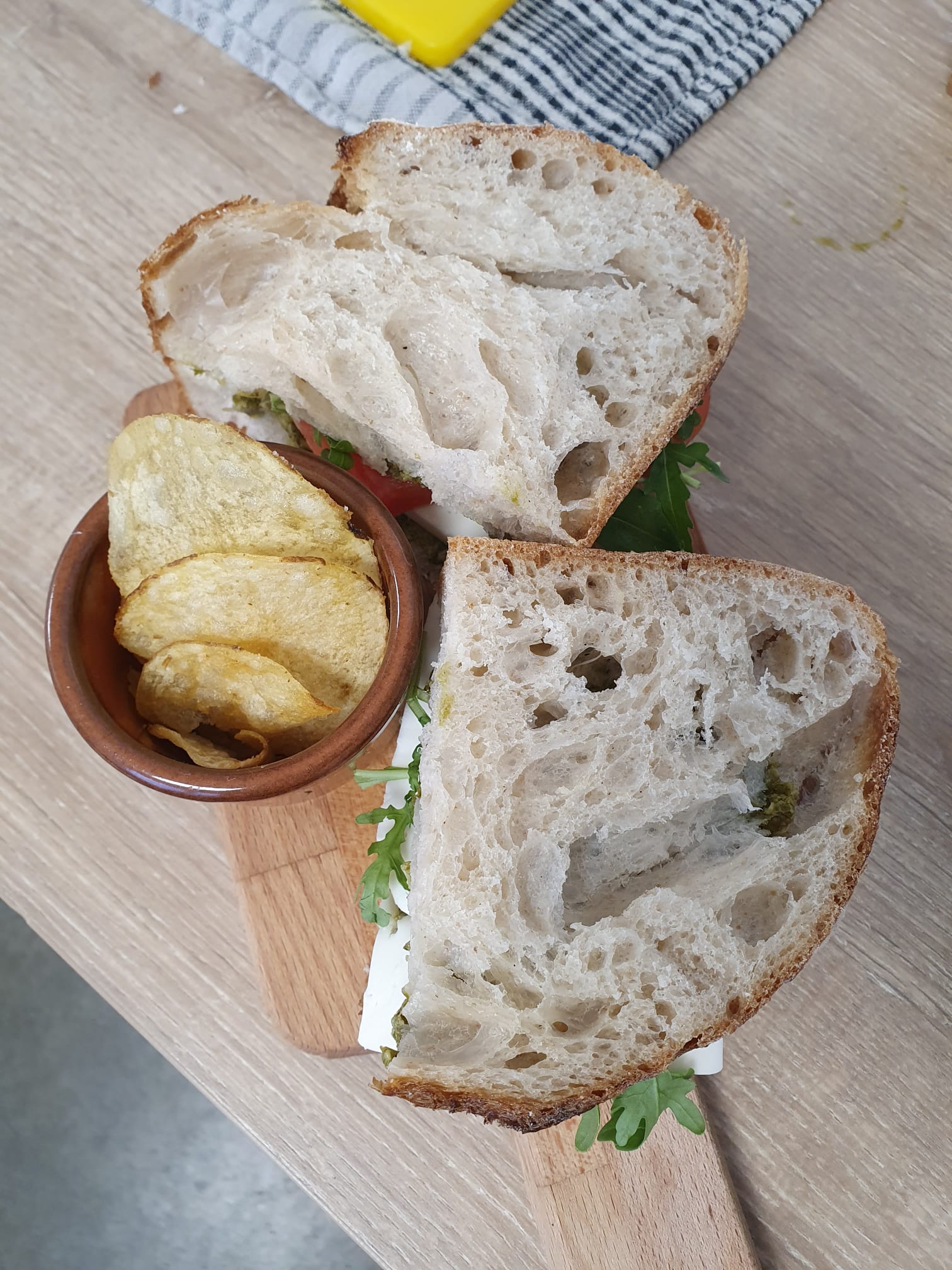 Kitchen Orders – Lemon and Jinja